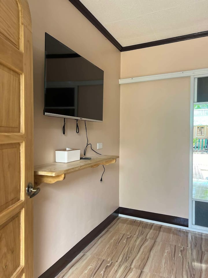 Lakwatseros Resort In Maria Aurora Province - Dipaculao