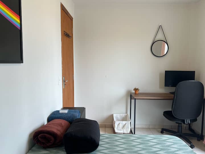 Room W/ Balcony And Home Office Setup - Curitiba