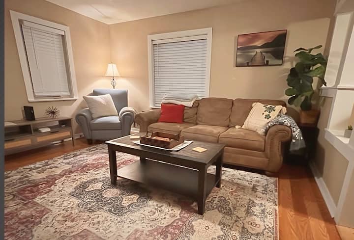 Cozy 2b/2b •Sleeps 6• Trails• Janssen Park - Mena, AR