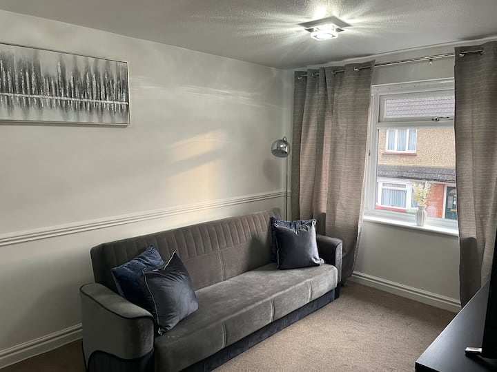 Elegant Home For Your Relaxation - Oxfordshire