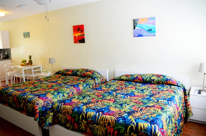 Room With Two Queen Beds - Hollywood, FL
