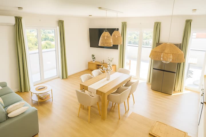 3 Beds, Parking, Terrace - Cora Apartment - Transylvania