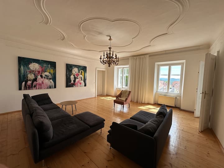 Historic Hideaway 1640 - Light, Art & Calm - Krems an der Donau
