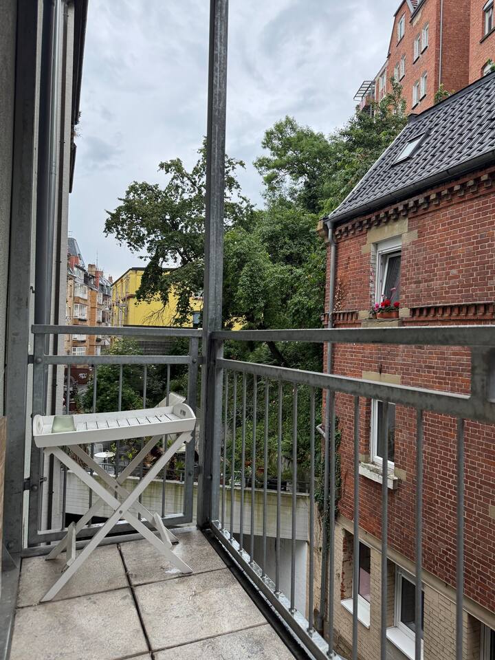 Kurzstopp-zimmer In Citylage - Stuttgart