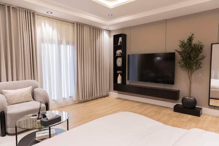 استديو واسع بتصميم انيق 
218 - Riyadh