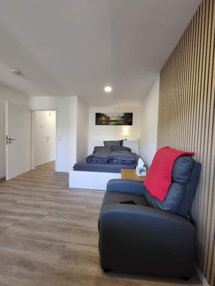 Gemütliche Einzimmerwohnung - Neuenstein