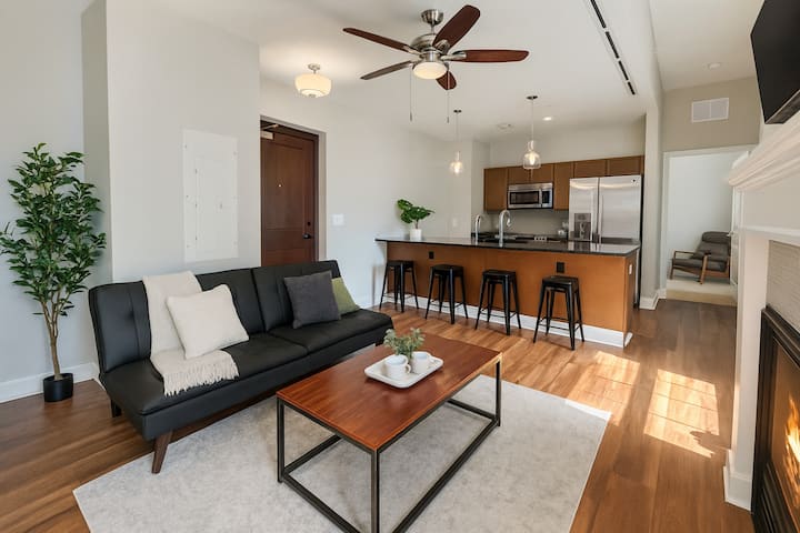 Modern Luxe Suite | Rock Hall • Stadiums • Casino - Cleveland, OH