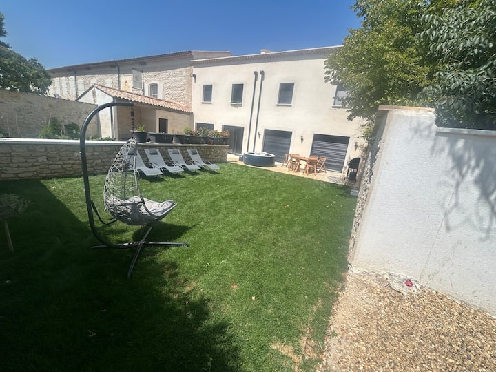 Grande Maison Provençale Moderne - 12 Personnes - Festival d'Avignon