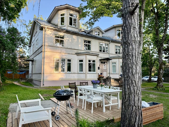 Charming, Cozy And Elegant Apartment In Nõmme! - タリン