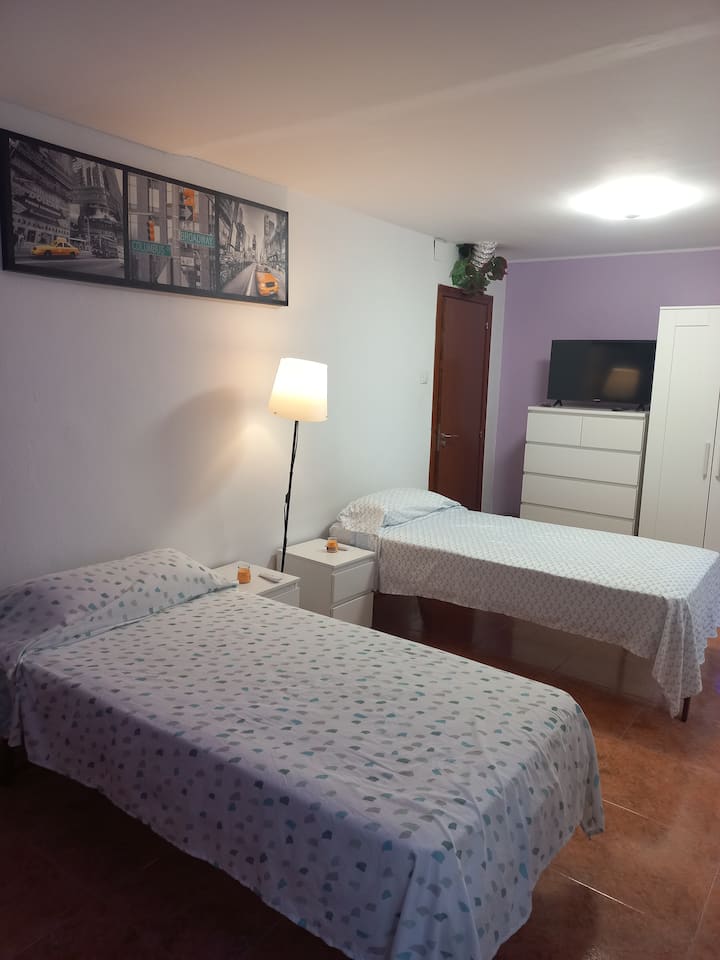 Habitación Para Larga Estancia. - Saragosse