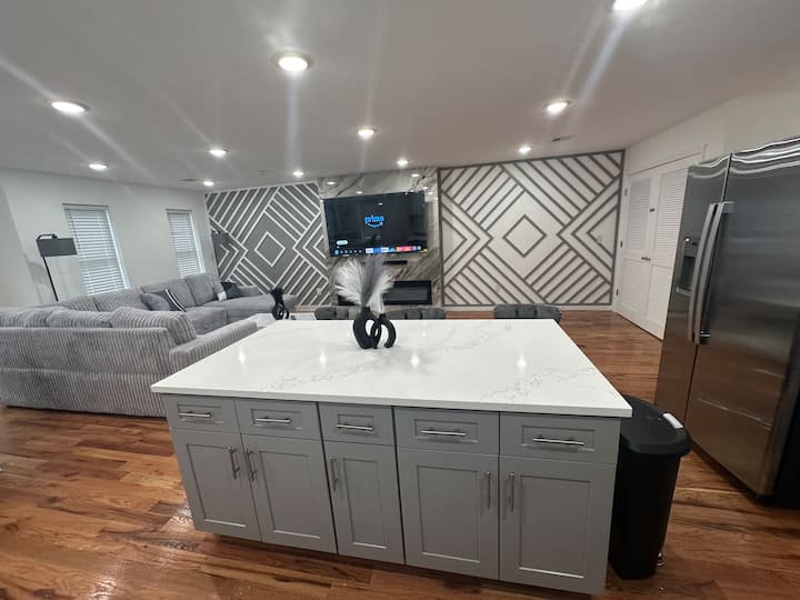 8 Guests • Cozy 3br • Near Ewr - Newark, NJ