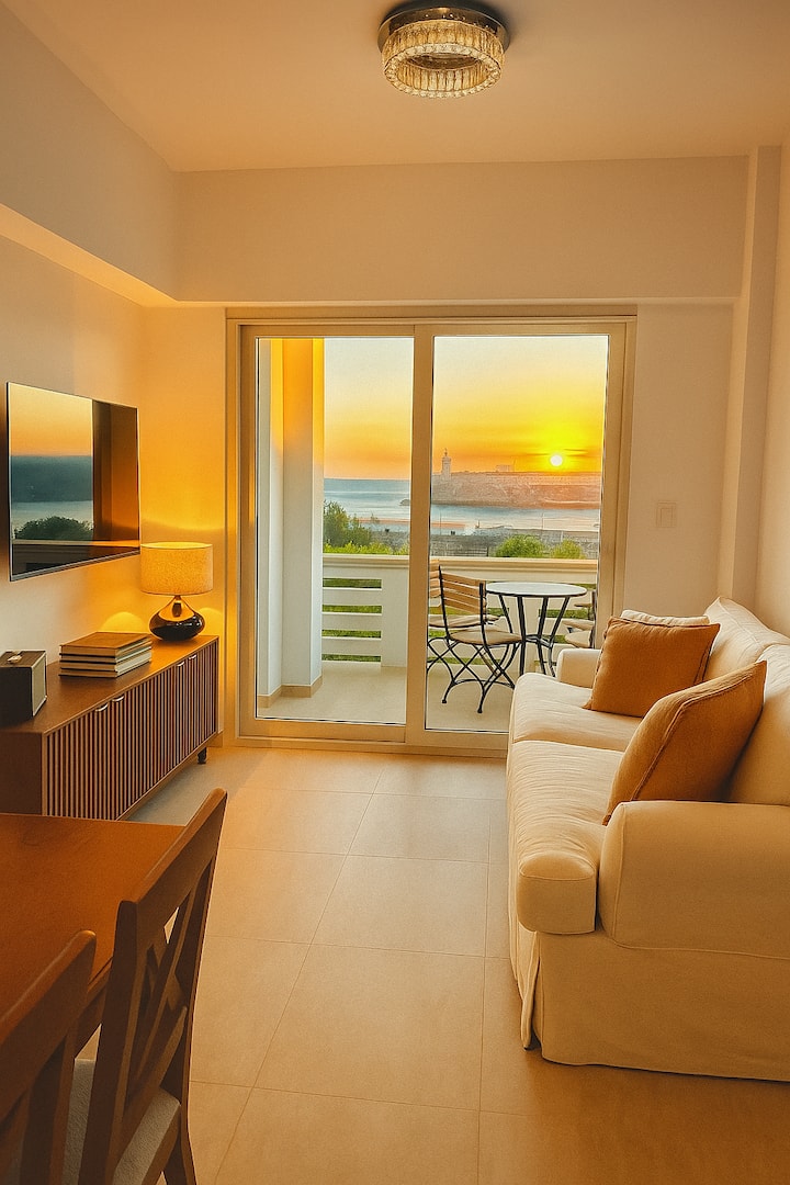 Casa Pla - Wake Up To Havana's Most Iconic View - Cuba