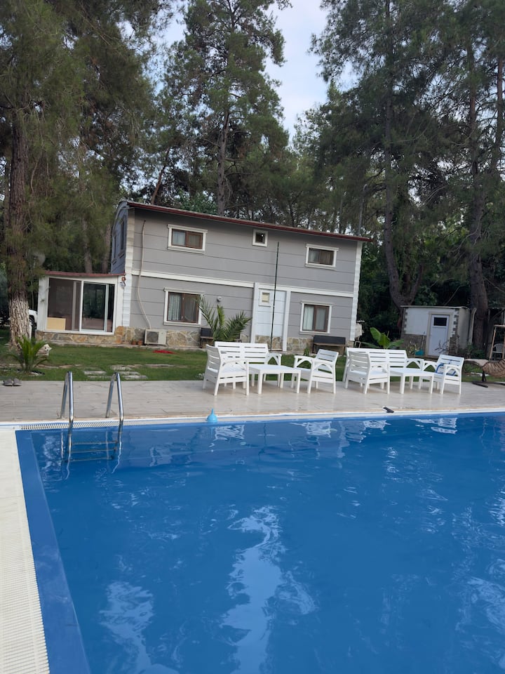 Doğanın Kalbinde Havuzlu şEhir Merkezine 5 Km - Kemer