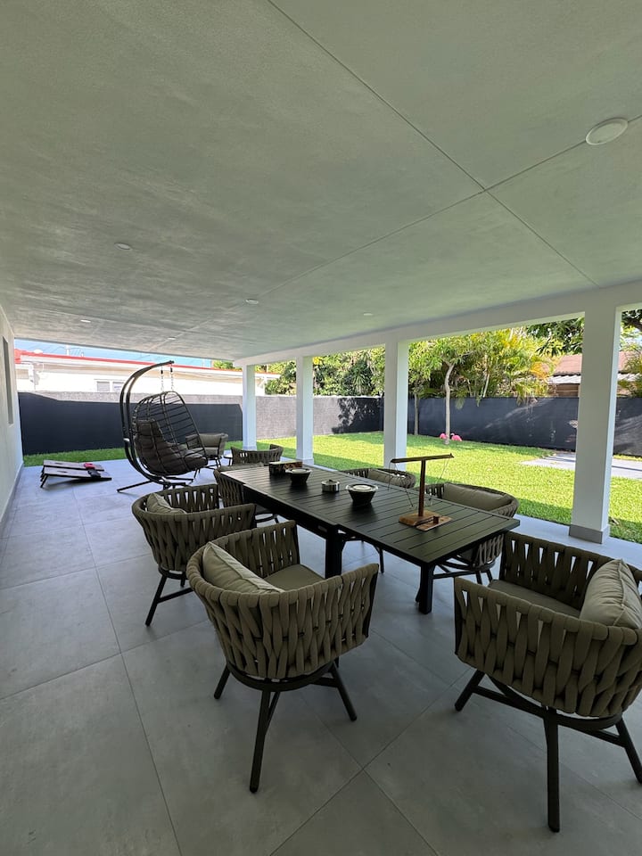 Miami Nautical Paradise - 3b/2ba W/ Two Living Rms - Miami, FL