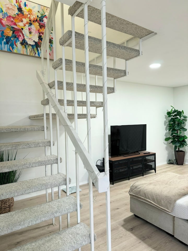 Gorgeous House La Jolla, Beach, Fun, Shops, Pool - Del Mar, CA