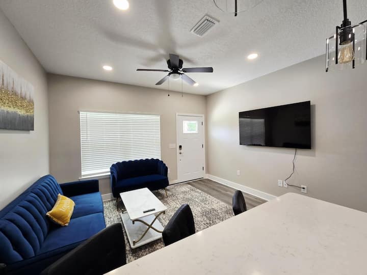 Brand New Modern Luxury Duplex Ev Ready - Pensacola, FL