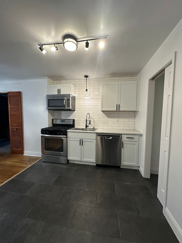 University Circle Charmer - Cleveland, OH