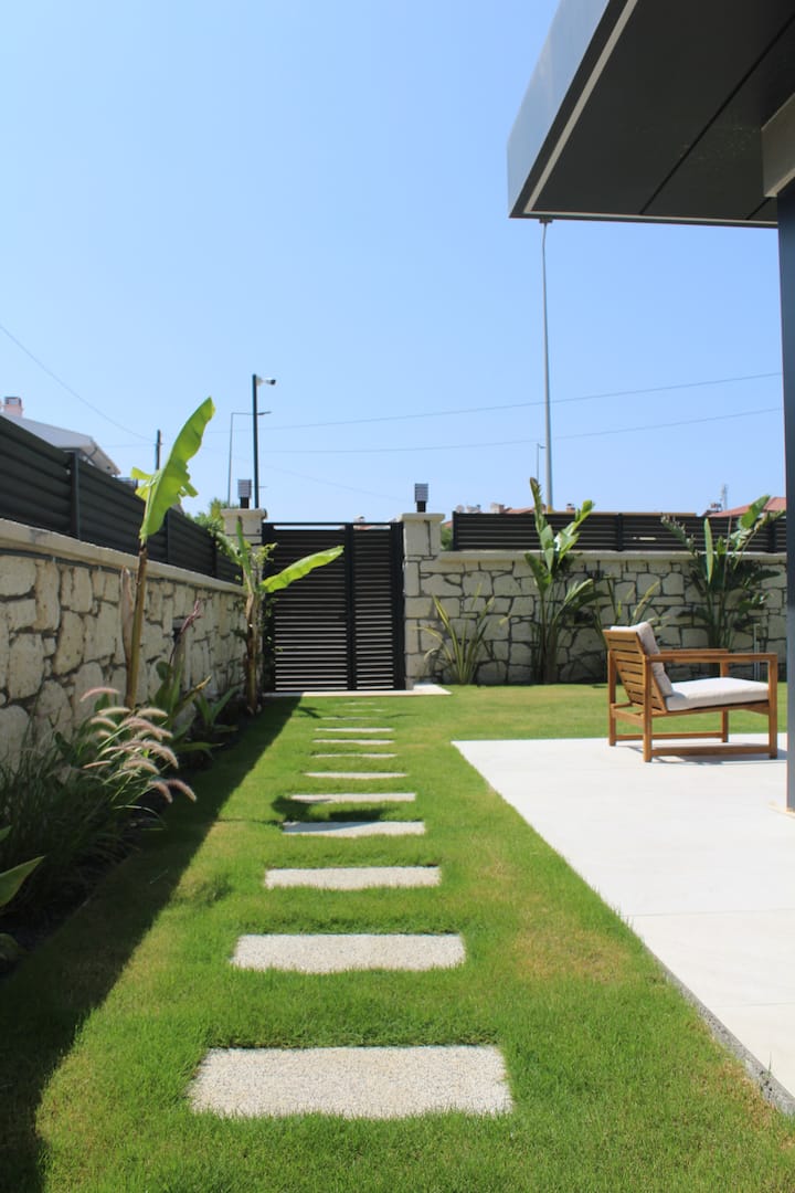 Triplex Villa W/ Private Pool & 15-min To Alacati - Alaçatı