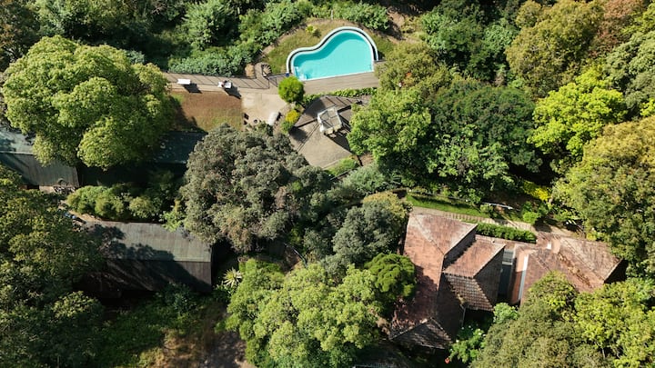 Jacuzzi Cottage In Munnar - Munnar