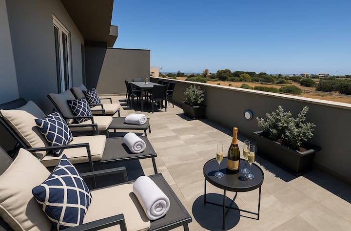 Luxe Escape In Malta Villa - Malta