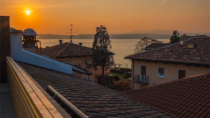 Sunset Lake View- Italian Homing - Sirmione