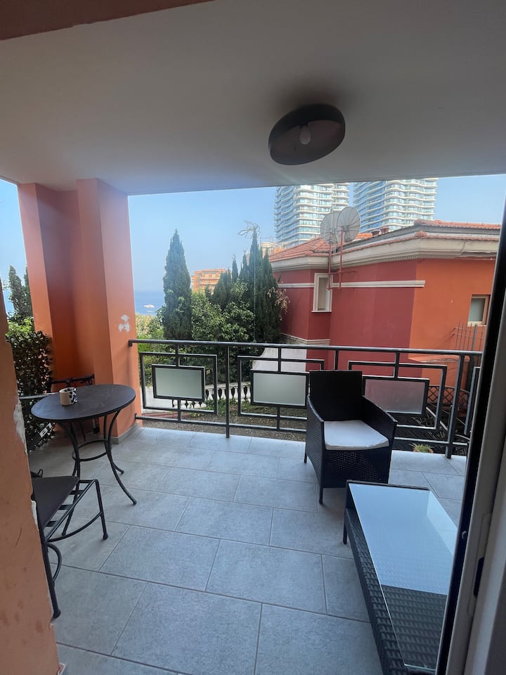 Vue Mer T1 à 2 Min De Monaco - Beausoleil