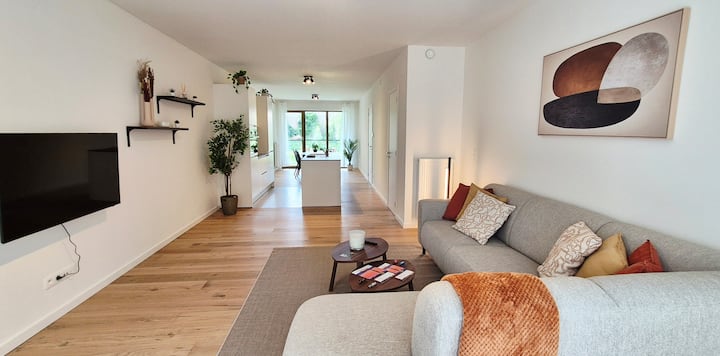 Modern 2 Bedroom Apartment @ Tour&taxis - Bruselas, Bélgica