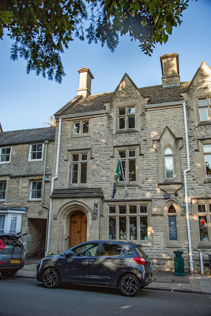 Contemporary Stay In The Heart Of The Cotswolds - Bibury