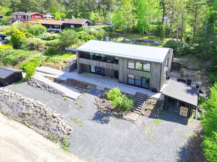 Coastal Family Getaway – Extra Space & City Nearby - Strömstad