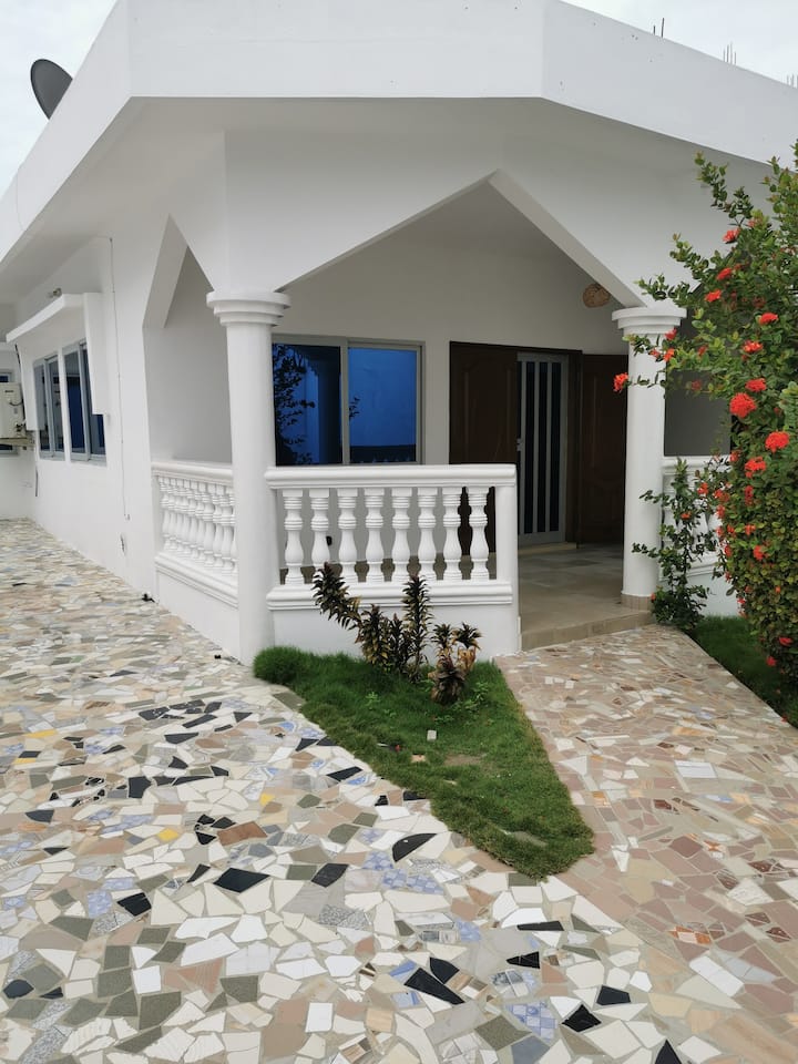 Maison 3 Chambres à Cotonou - Cotonou