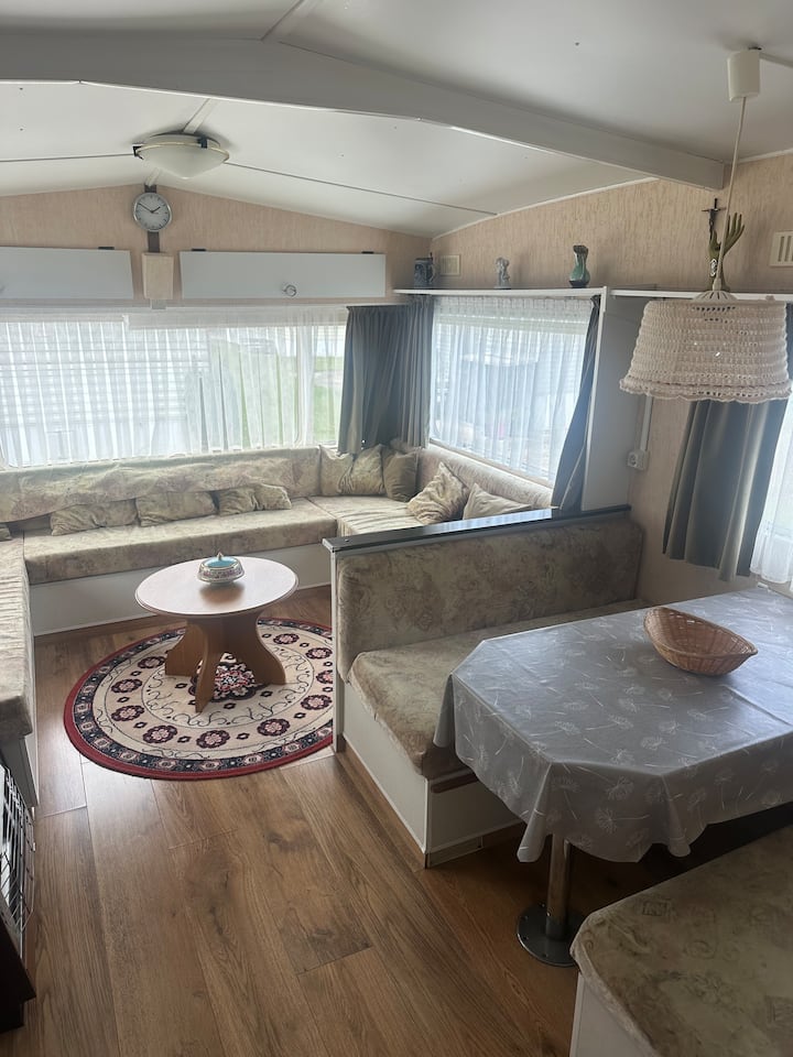 Caravan In De Haan - De Haan