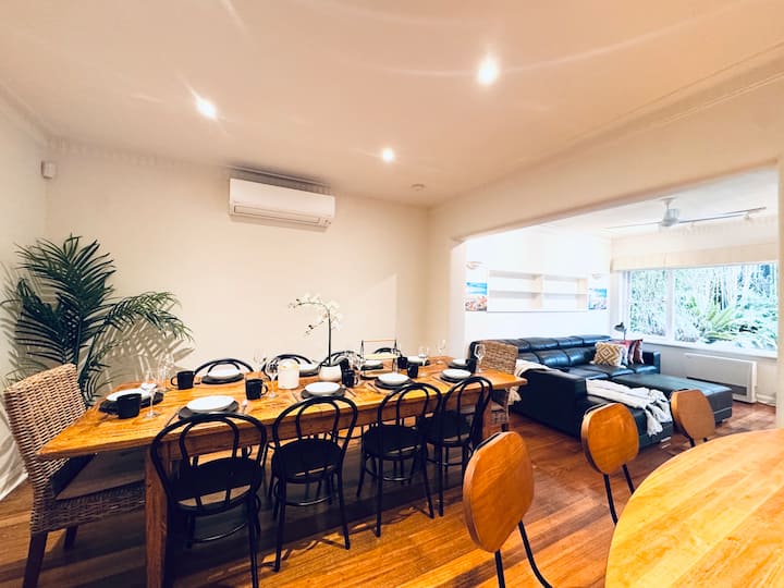 Cozy Beachside Home | 5br + Rumpus +King Beds - Mordialloc