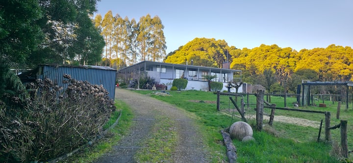 Otway Getaway: Paradise On The Great Ocean Road - Johanna