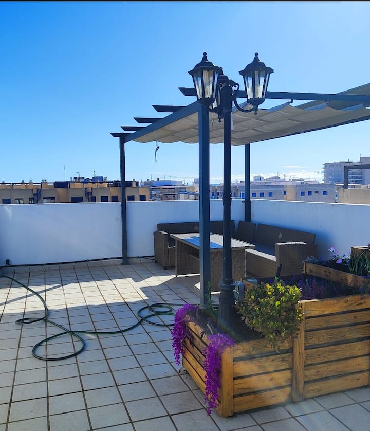 Apartamento Con Terraza De 50 M² - Gandia