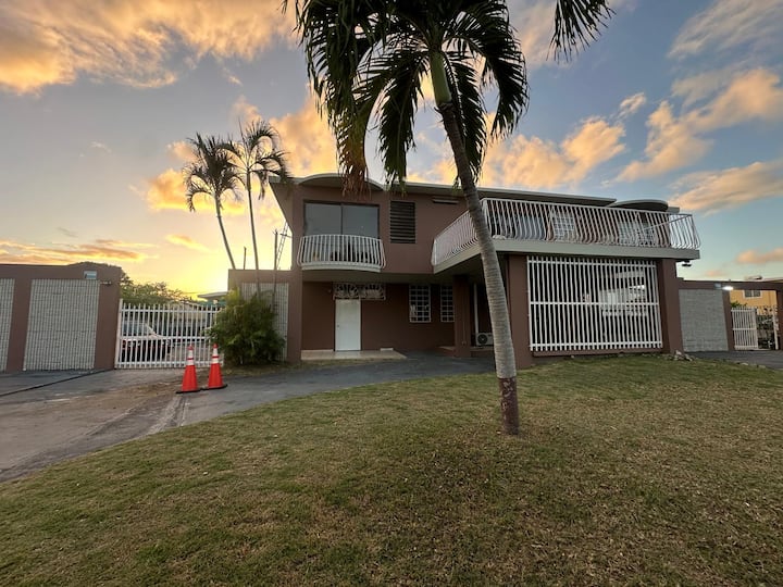 Beach Gateaway At Dorado - Dorado