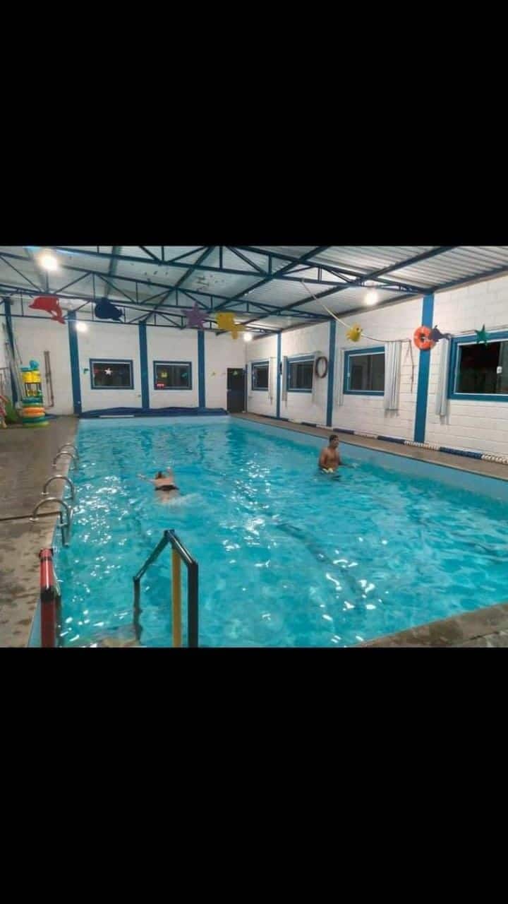 Casa E Piscina Coberta  Aquecida - Pindamonhangaba