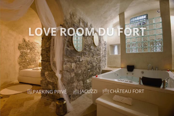 Love Room Du Fort - Jacuzzi - Albertville
