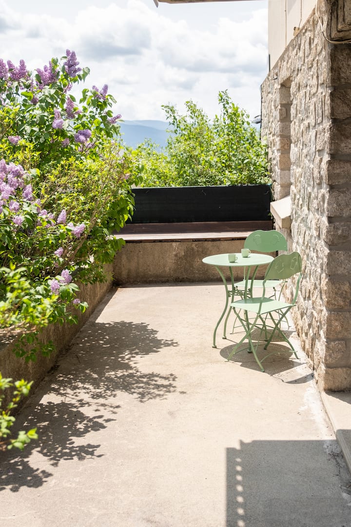 New, Altitude 1711, Au Coeur De Font-romeu - Llívia