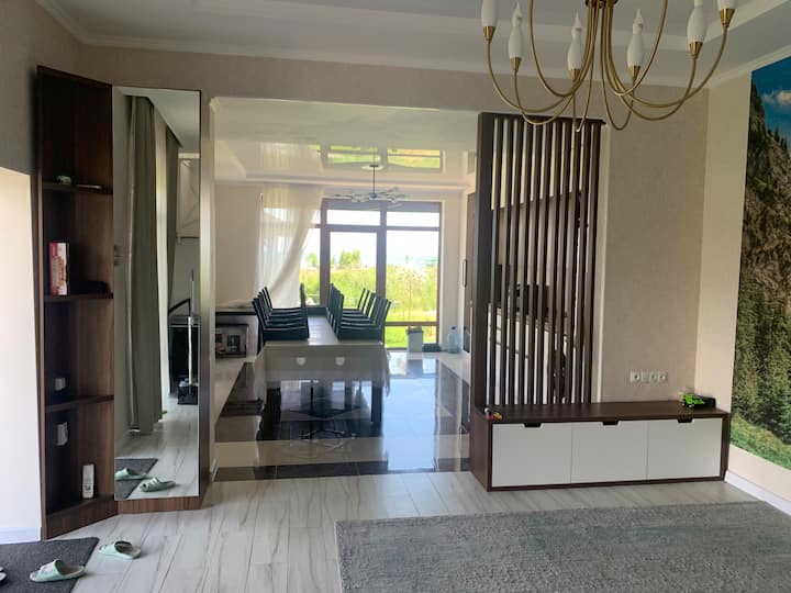 Villa Fontana - Kırgızistan
