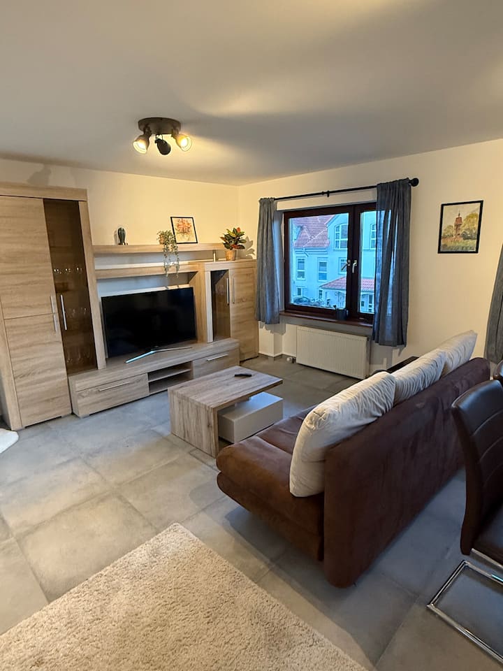 Direkt An Den Weinbergen Wandern Und Radfahren - Eltville