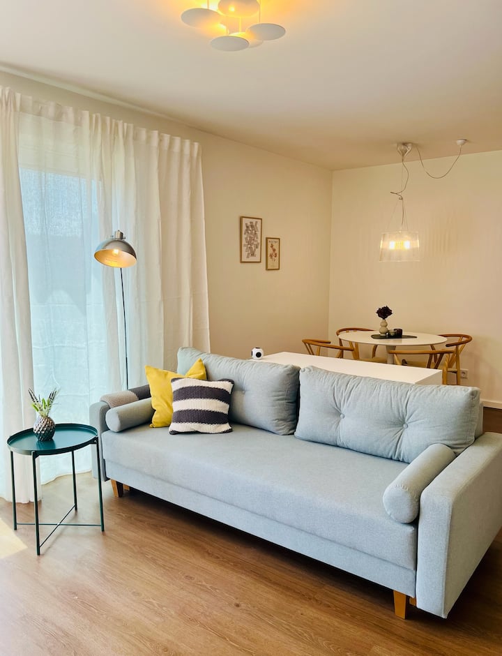 Central • Balcony • Free Parking • 66sqm - Straubing