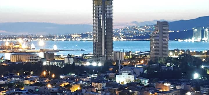 Deniz Manzaralı 22.kat Yeni Nesil Rezidans  Daire - Izmir