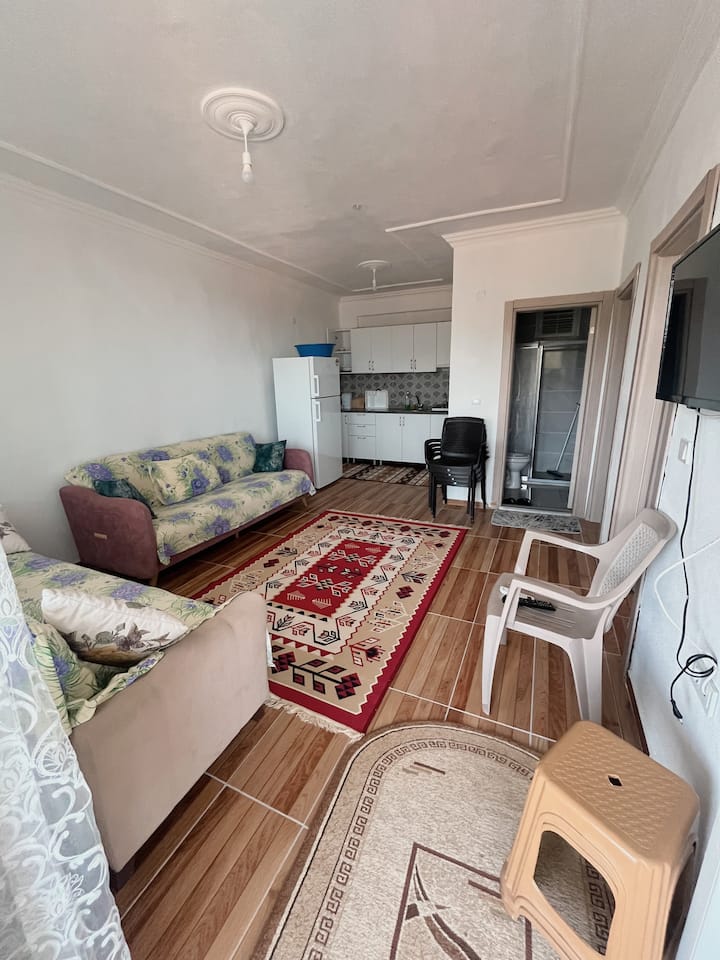 2+1 Dağ Ve Deniz Manzaralı Daire - Gökçeada