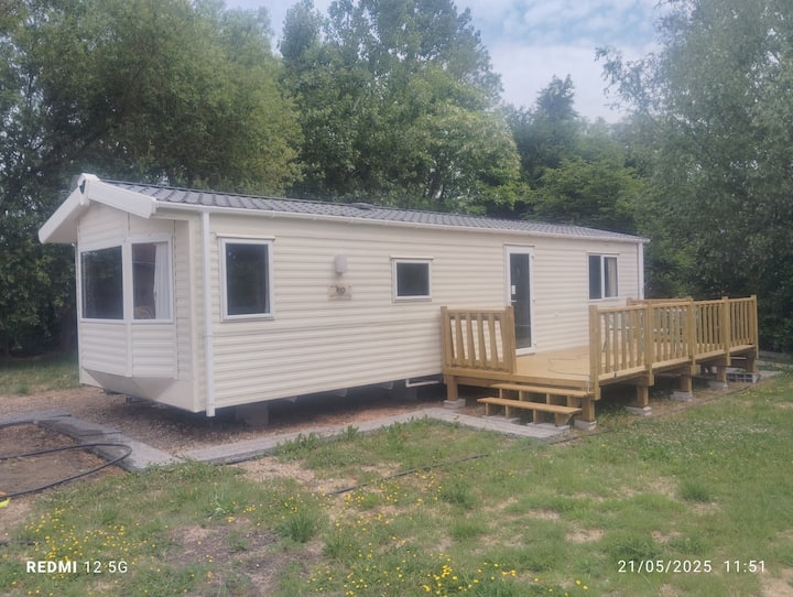Mobile Home -
