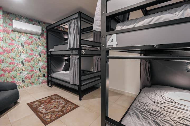 Top Bed | Mixed Shared Room - Mexico City