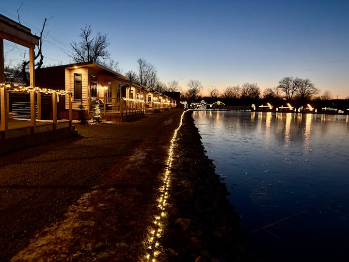 Sonoma Tiny Home At Red Run - Site 102 - Denver, PA