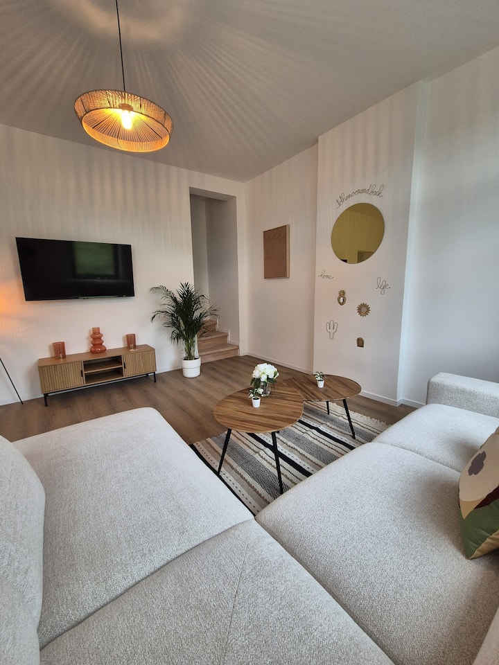 Maison Cosy
4 Lits • 3 Chambres - Mons