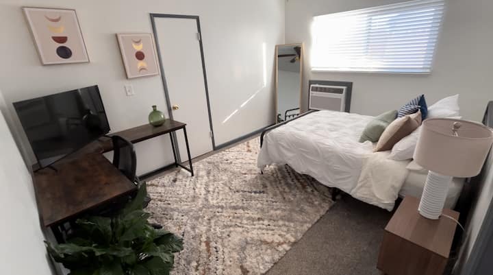 1bd 1ba Unit In Quartz Hill - Lancaster, CA