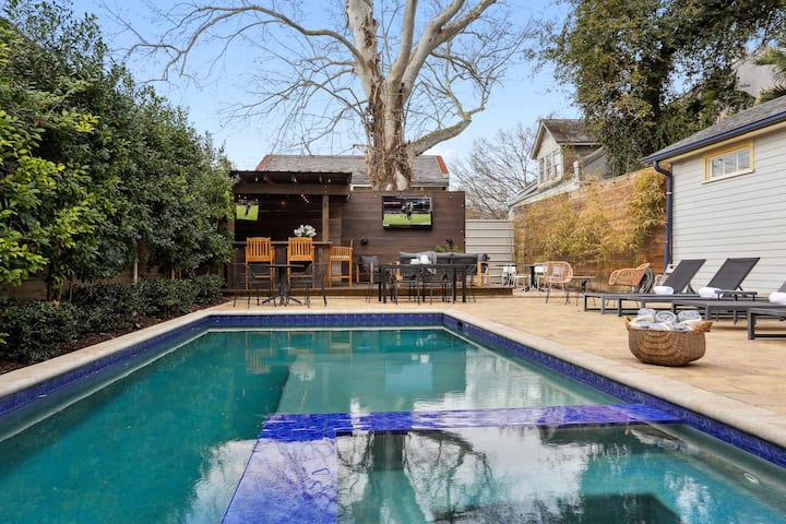 Luxury Nola Retreat | Pool & Spa, Cabana & Cottage - New Orleans, LA