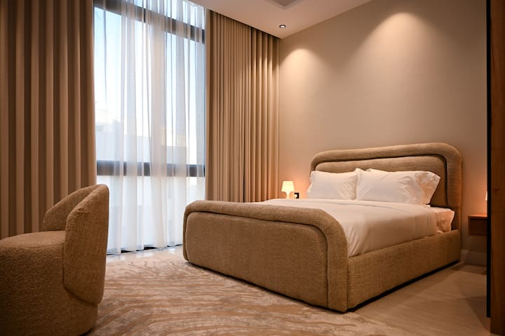 شقة فاخرة بغرفتي نوم 2r3b بحي النهضة -طريق الملك - Jeddah